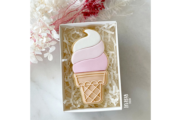 DISC Ice Cream Cutter And Debosser Set (Little Biskut) | My Dream Cake